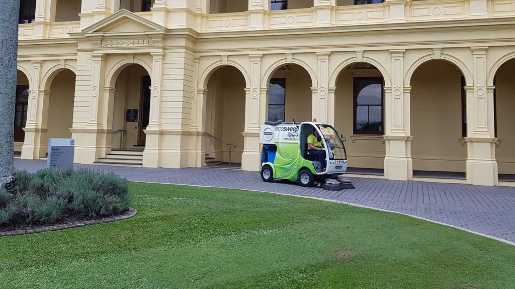 Top Cleaning Equipment for Government & Municipal Buildings